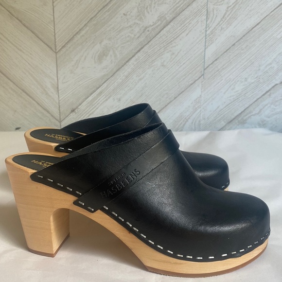 Swedish Hasbeens | Shoes | New Swedish Hasbeens Black Heeled Clogs 38 ...